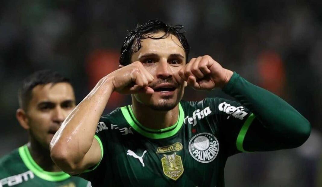 Salário de Raphael Veiga no Palmeiras é alto demais e abre espaço de ...