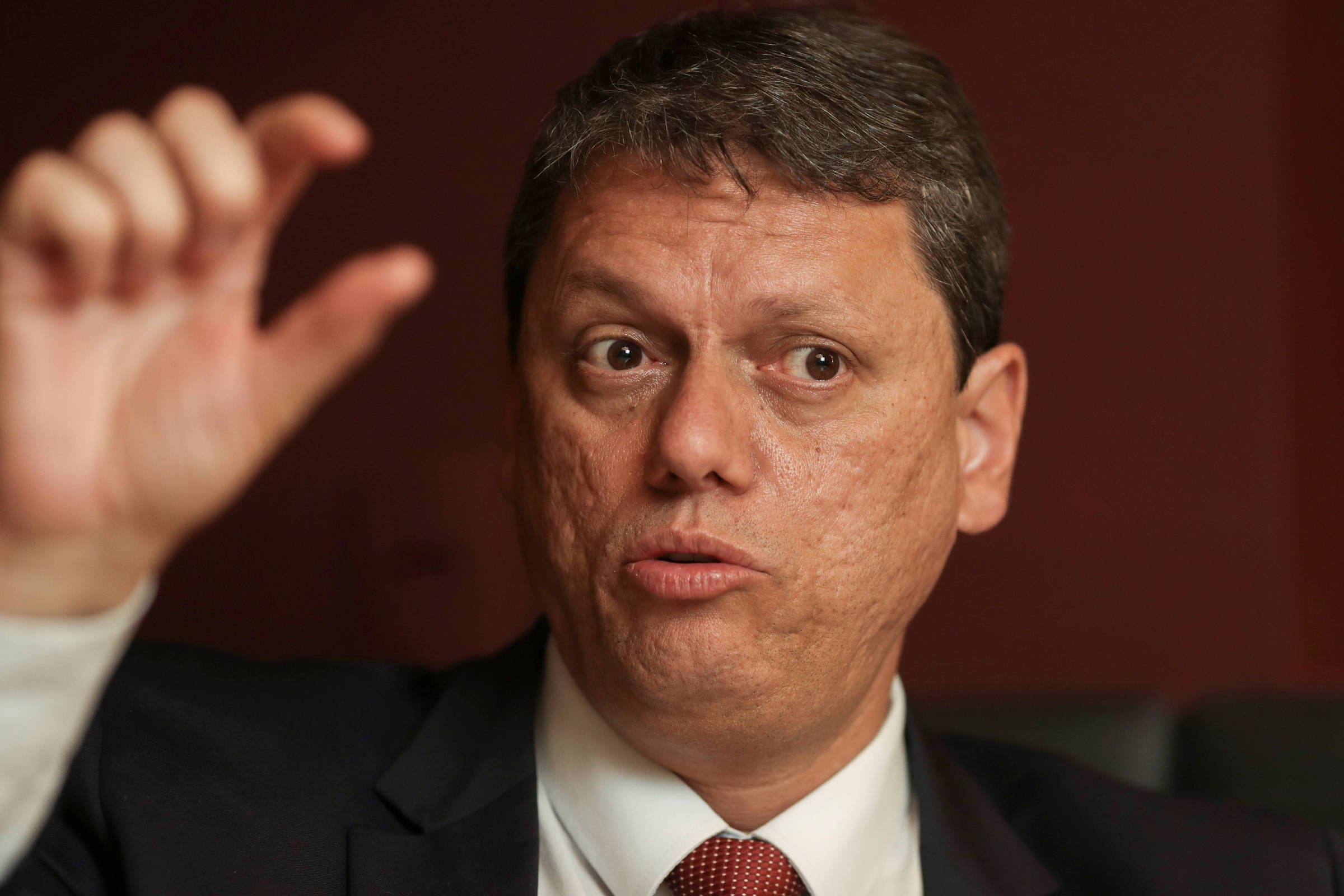FERNANDA SALLES REVELA O FIM DA DEMOCRACIA: Acordos Políticos ...