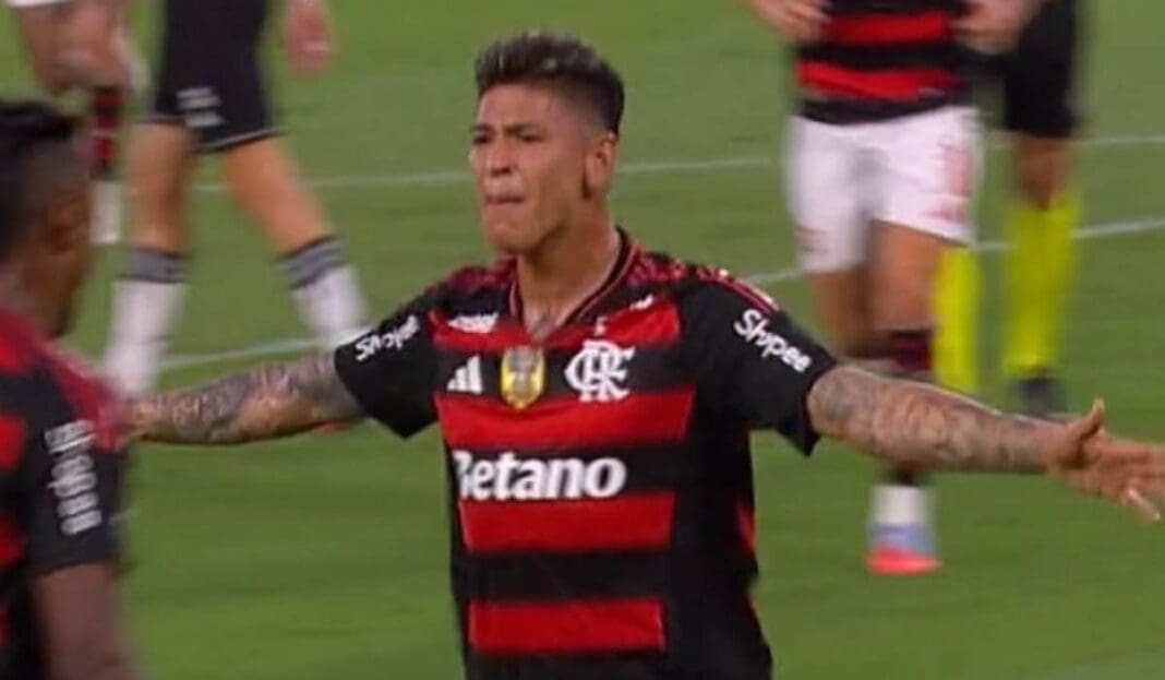 Flamengo na Vitrine: Como Carrascal e Plata podem render uma fortuna ...